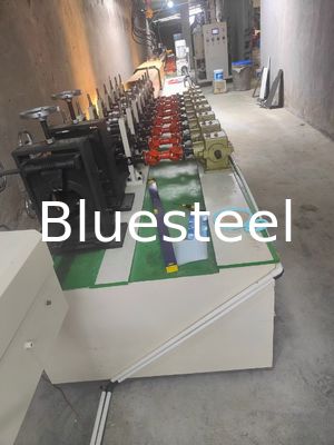 Helical Gear Reducer Controlled Roller Shutter Door Machine with ...